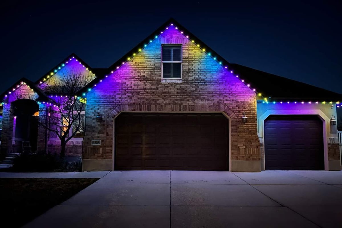 Trimlight Classic Bulb Product Info | Permanent Outdoor Soffit Lights